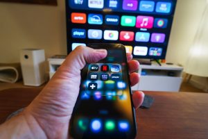 Apple TV+ vs Netflix: Which Should You Choose?